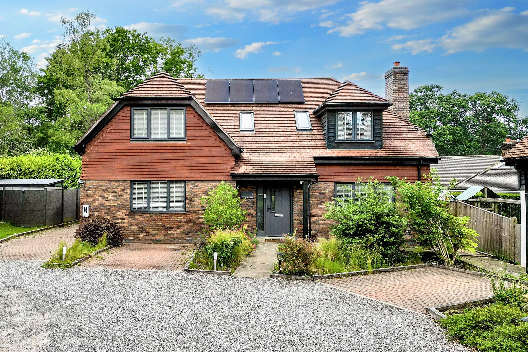 4 bed detached house for sale in Chequer Close, Ifold, Loxwood, RH14 ...