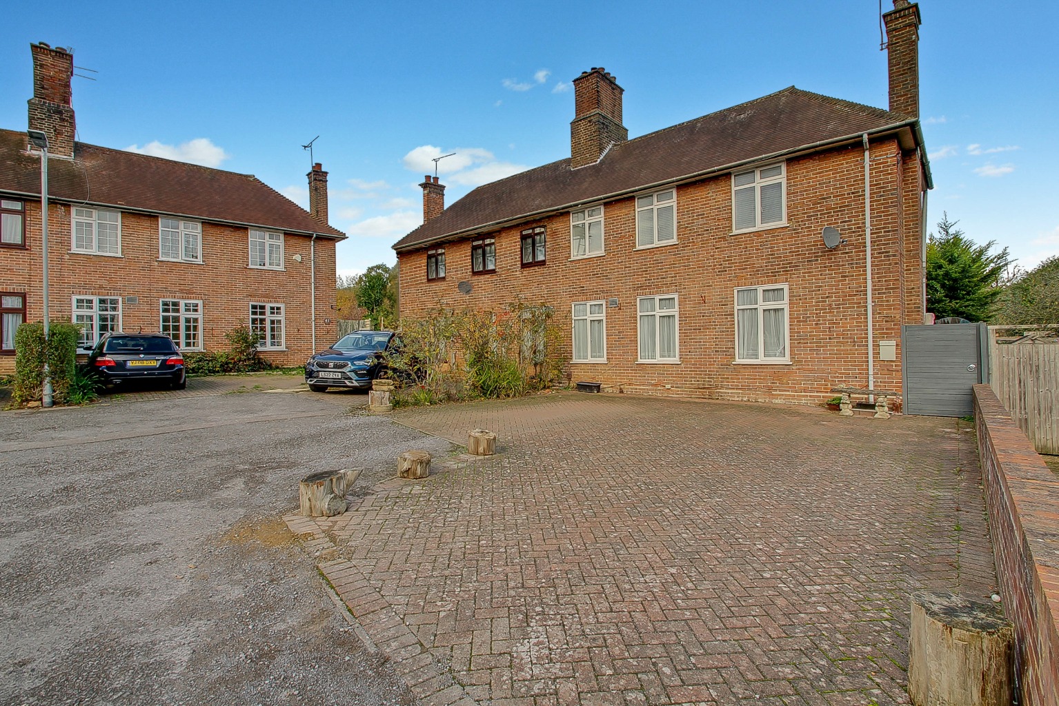 3 bed semi-detached house for sale in Ruislip (ref: 684146)