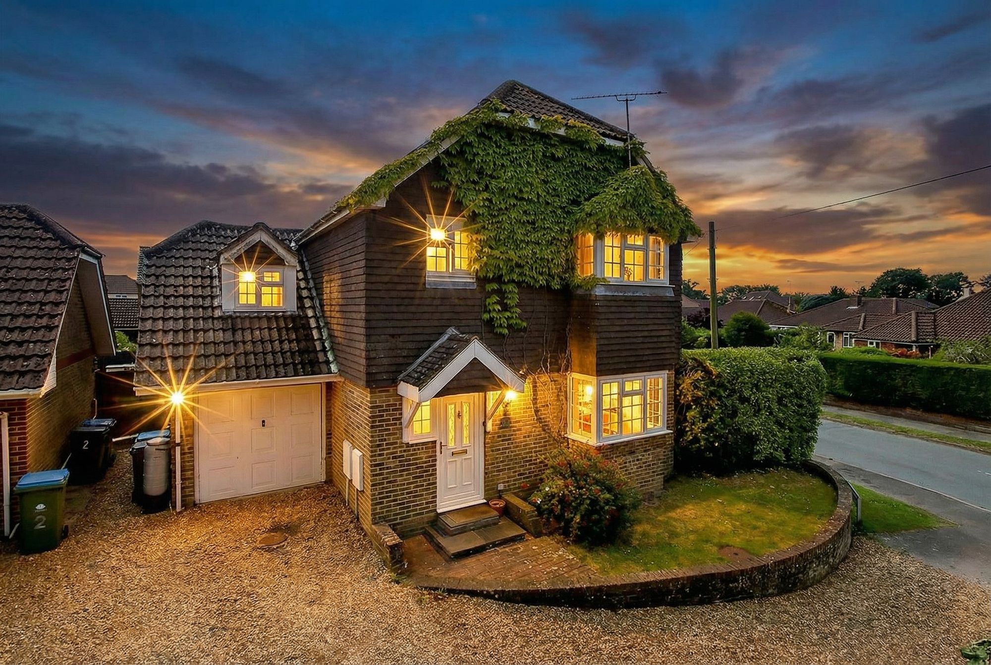 3 bed detached house for sale in Crabtree Close, Wick, BN17 (ref ...