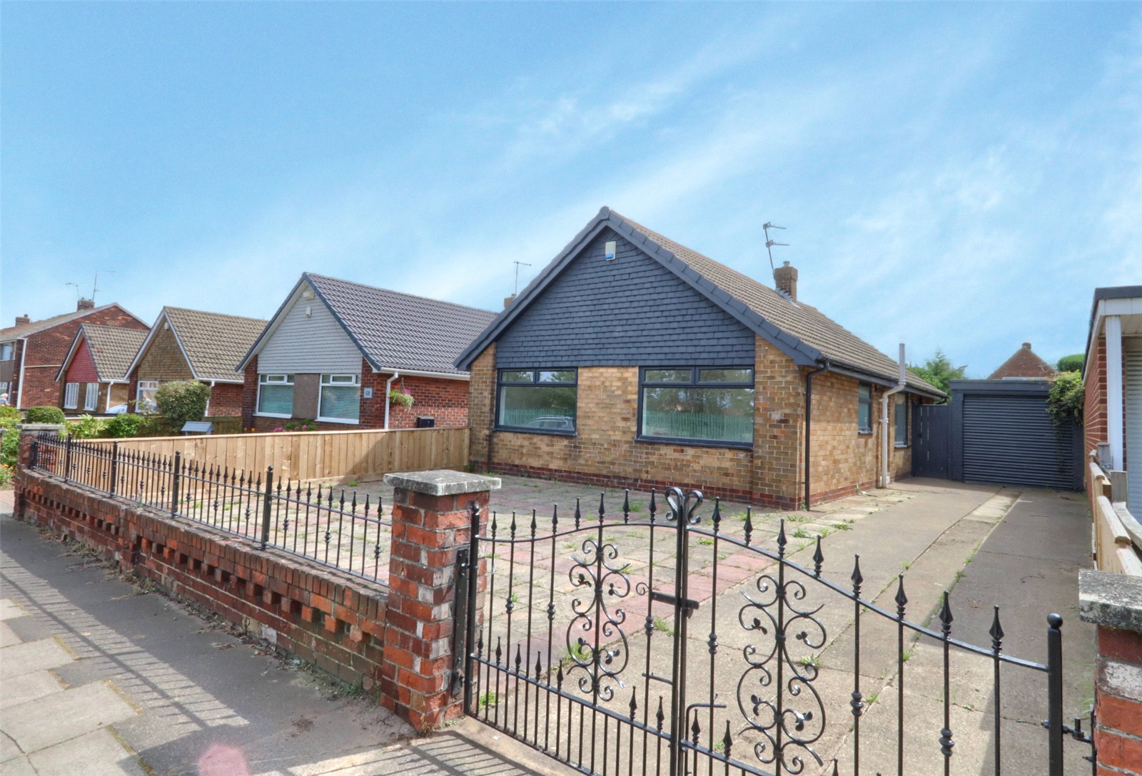 2 bed detached bungalow for sale in Waveney Road, Redcar, TS10 (ref ...