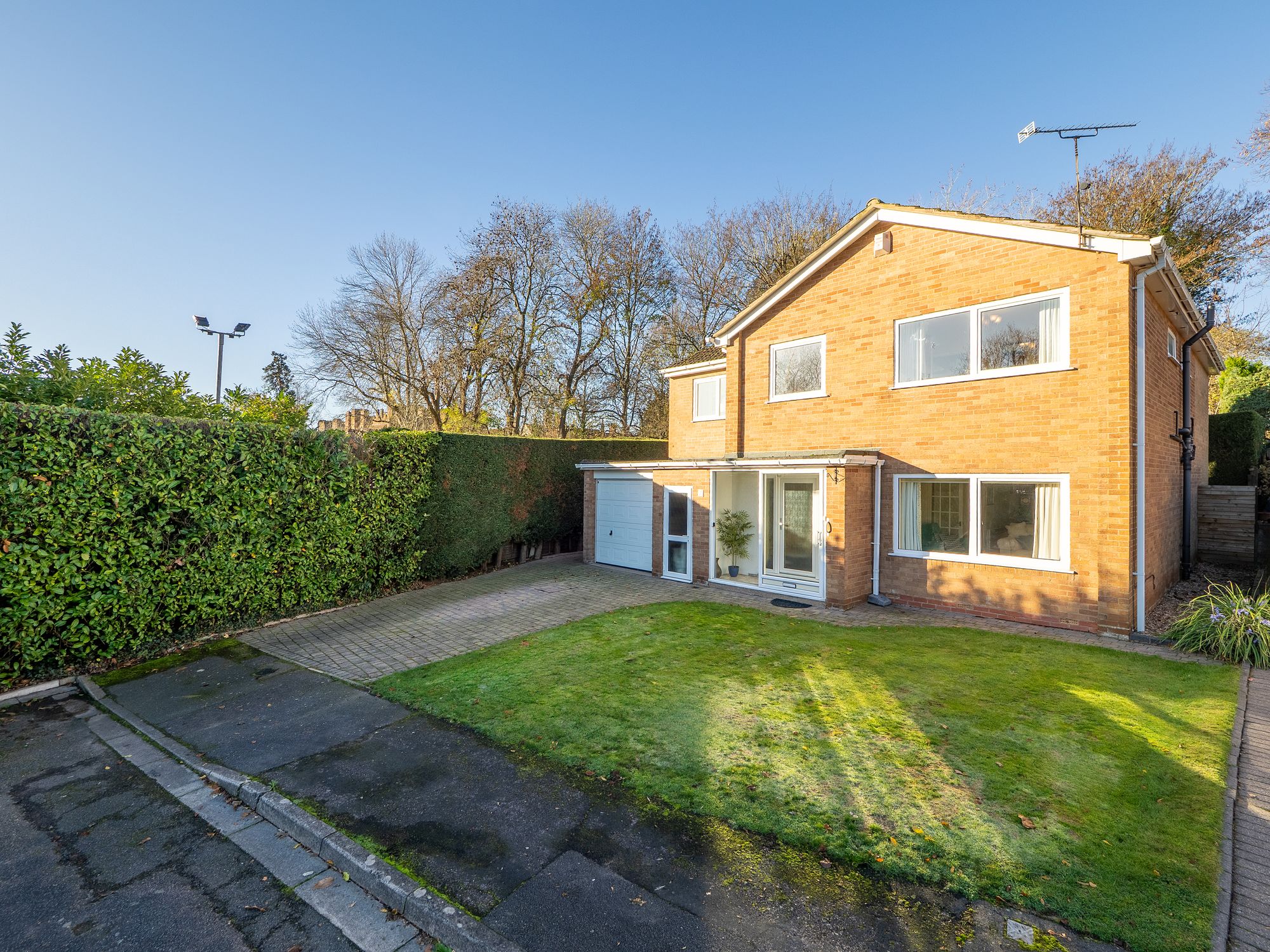 5 bed detached house for sale in Elizabeth Way, Kenilworth, CV8 (ref ...